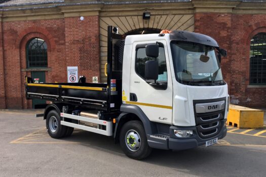 7.5t Tipper Truck Lorry to Hire | 7.5 Tonne HGV Vehicle Hire