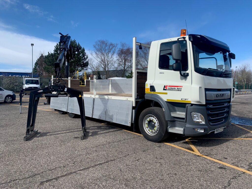 26 Tonne Truck Loader for Hire | 6 Wheeler Flatbed Crane Vehicles